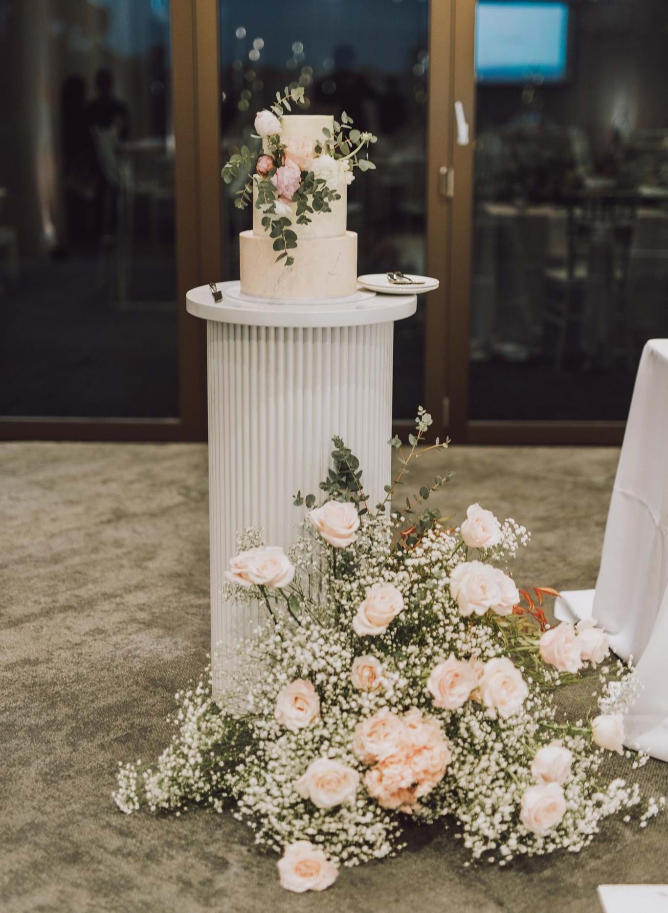 Cake Tables, Plinths & Lectern Covers